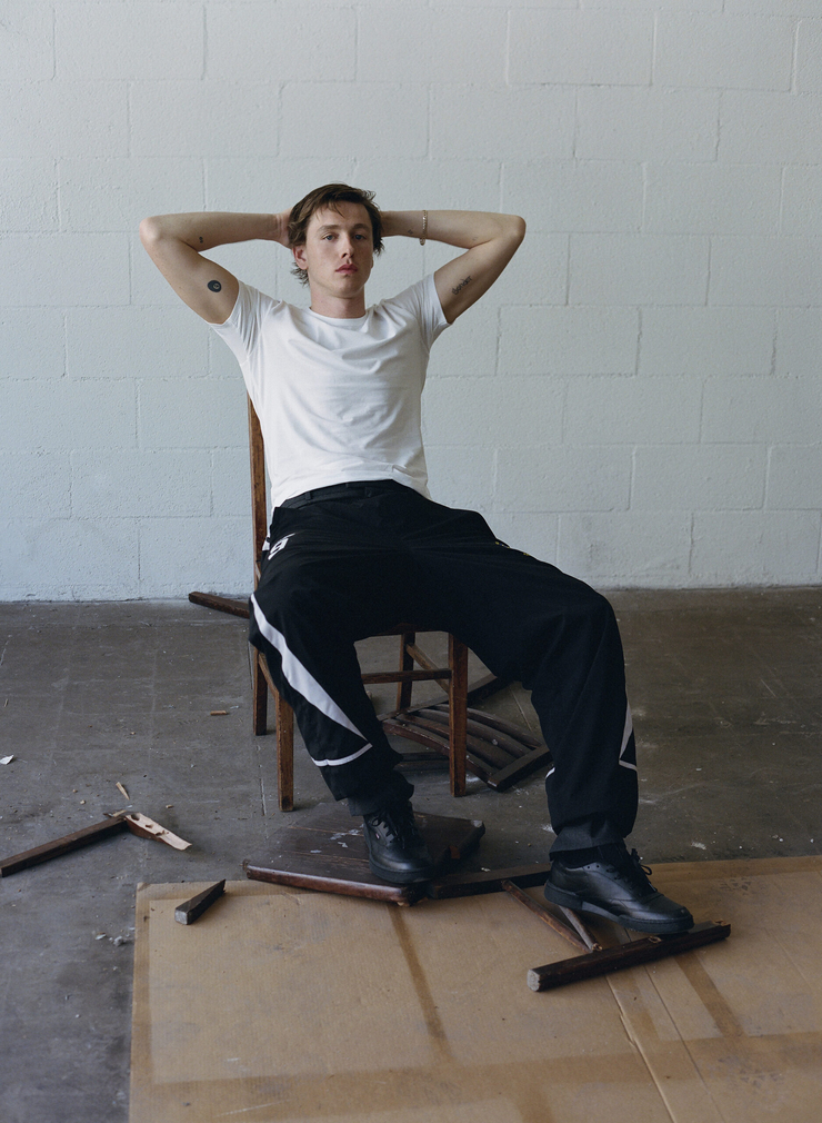 Picture of Harris Dickinson