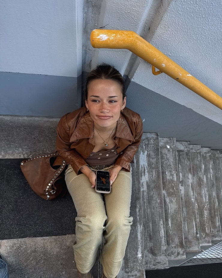 Picture of Isabelle Clarke (model)