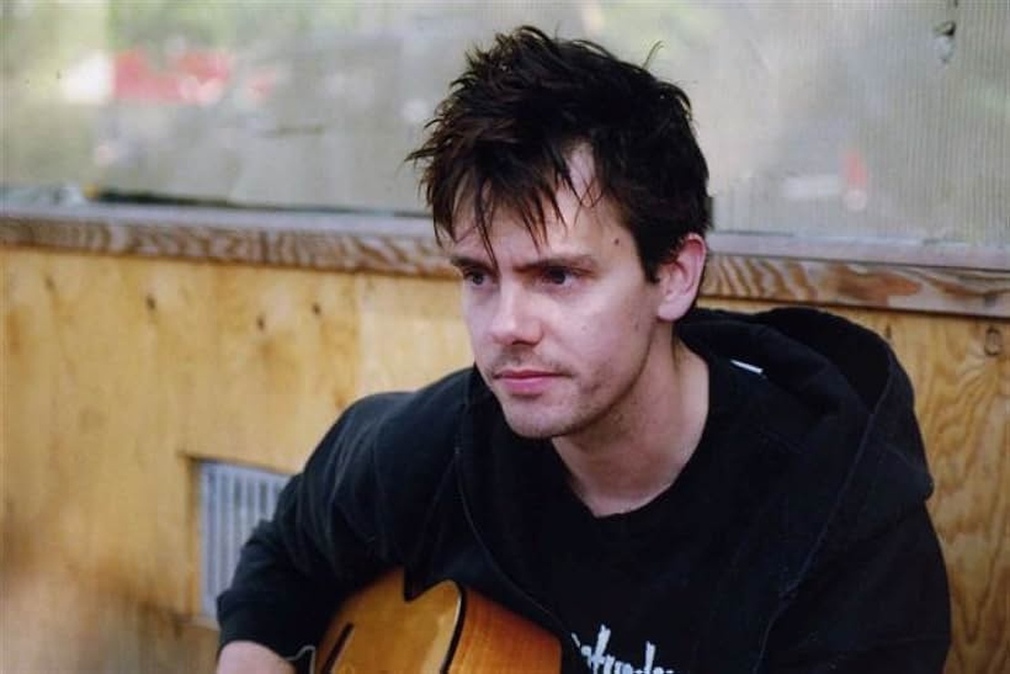 Matthew Currie Holmes picture