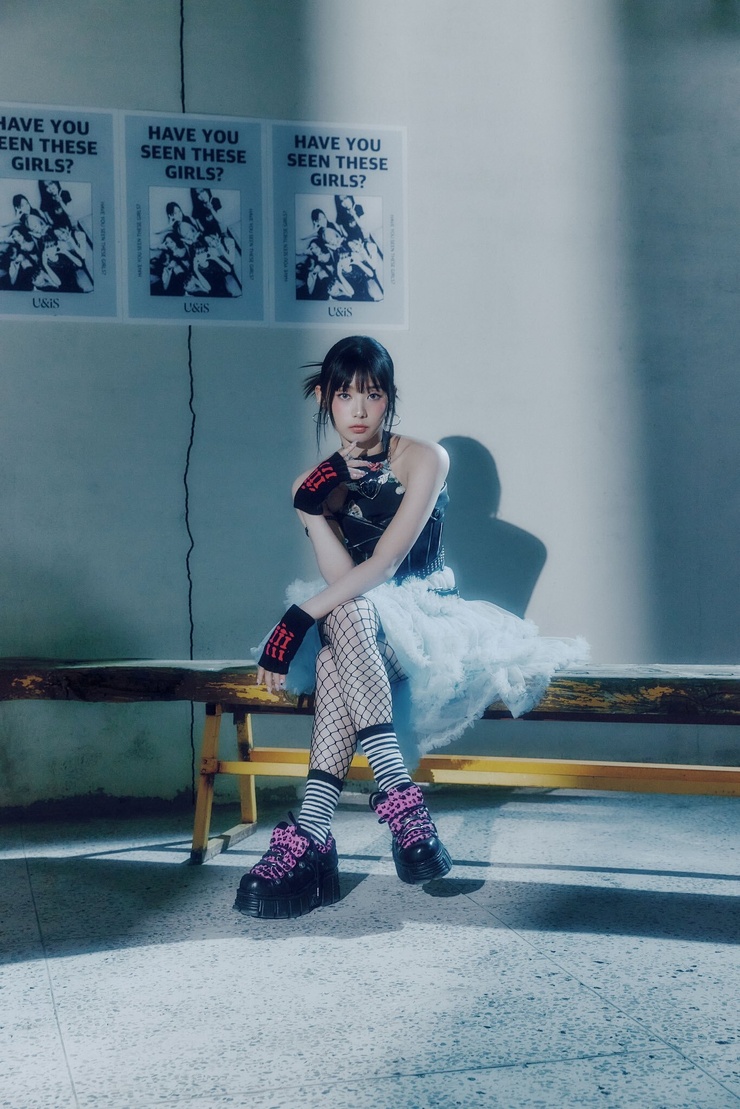 Picture of Jin Hyeon-Ju