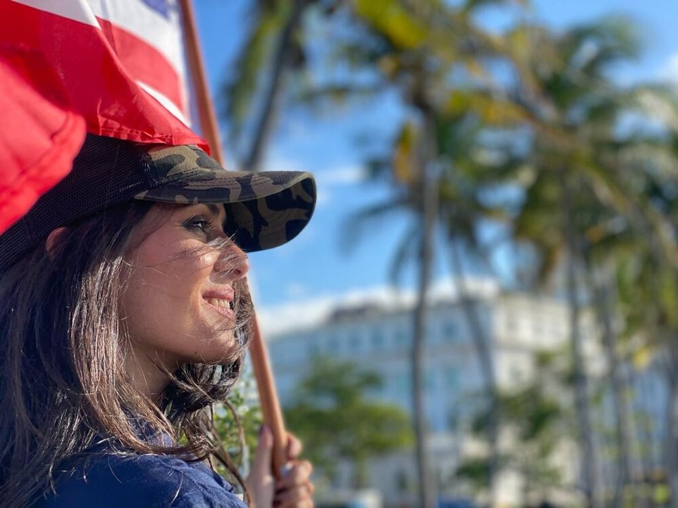 Elizabeth Torres picture