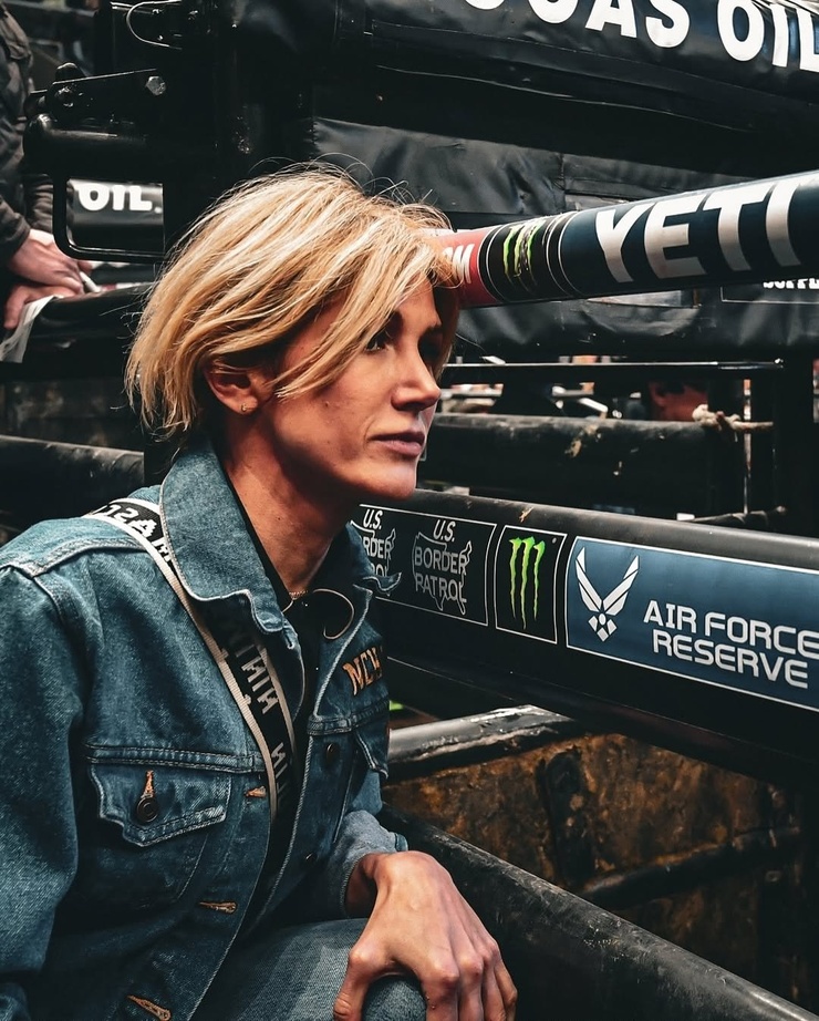 Picture of Jennifer Landon