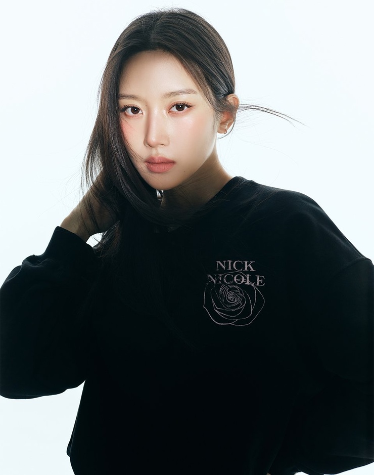 Picture of Ga-young Moon