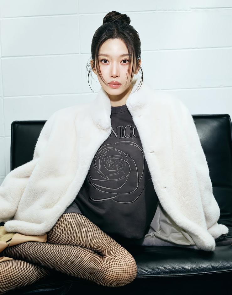 Picture of Ga-young Moon