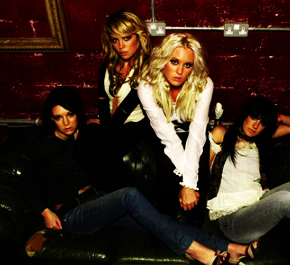 Lauren Blake (singer)