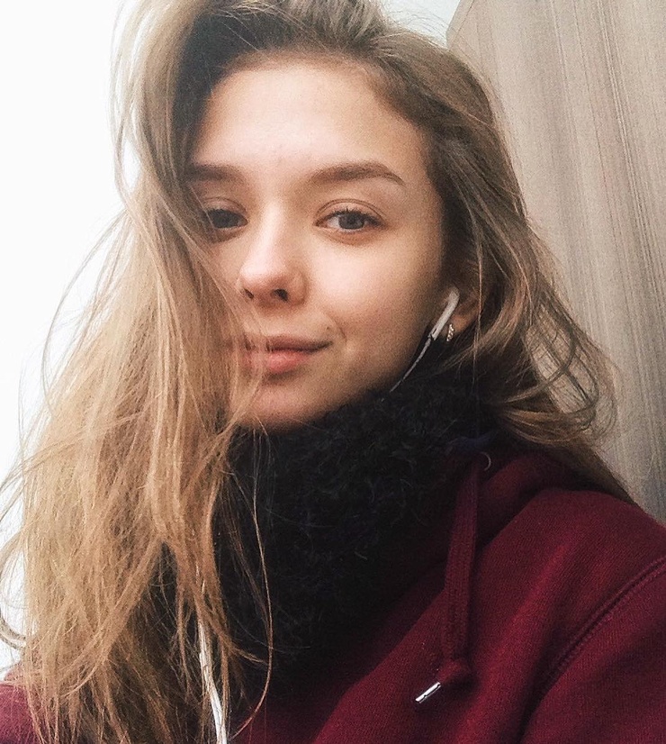 via Instagram (@alisa_kirpichnikova)