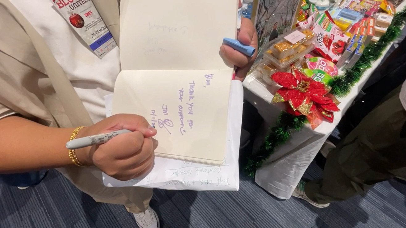 Jm Banquicio (Traveler Vlogger) Toni Sia (Makeup V