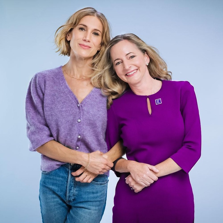 Jennifer Landon image