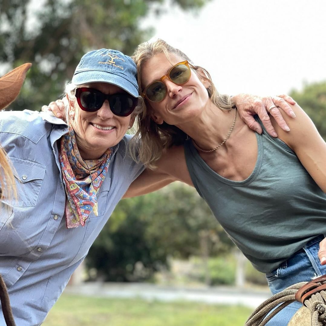 Jennifer Landon image