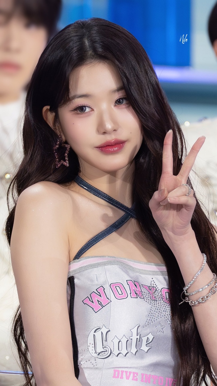 Wonyoung image