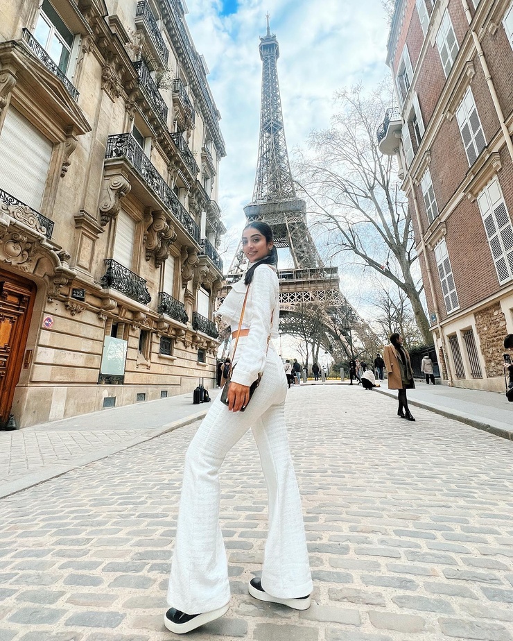 Picture of Mitra Bordbar