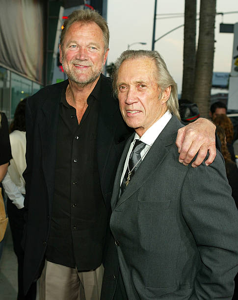 Bo Svenson, David Carradine