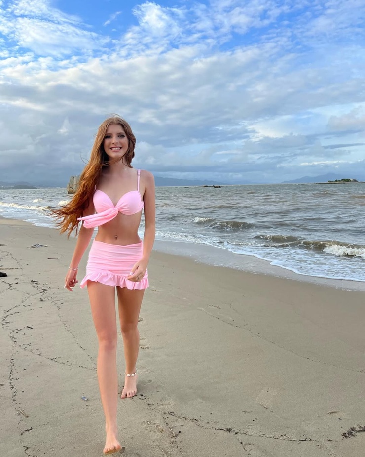 Picture of Julia Vitória Mayer