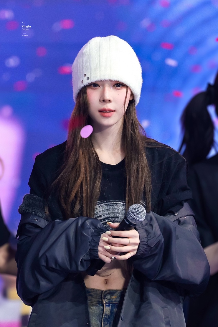 Min-Jeong Kim picture