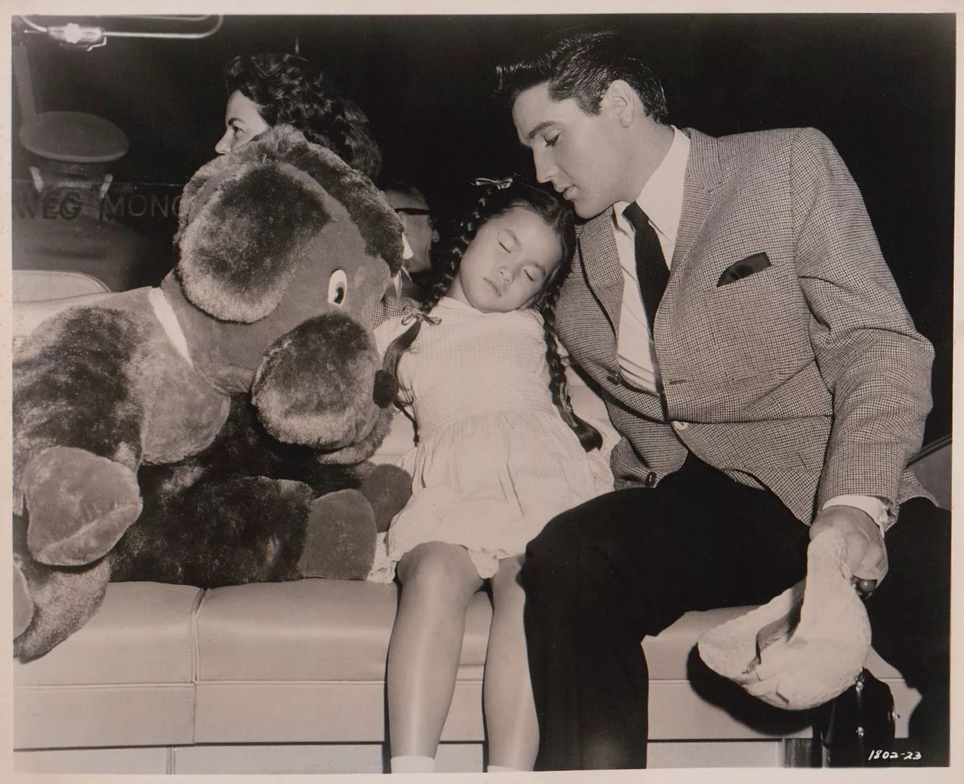 Vicky Tiu, Elvis Presley