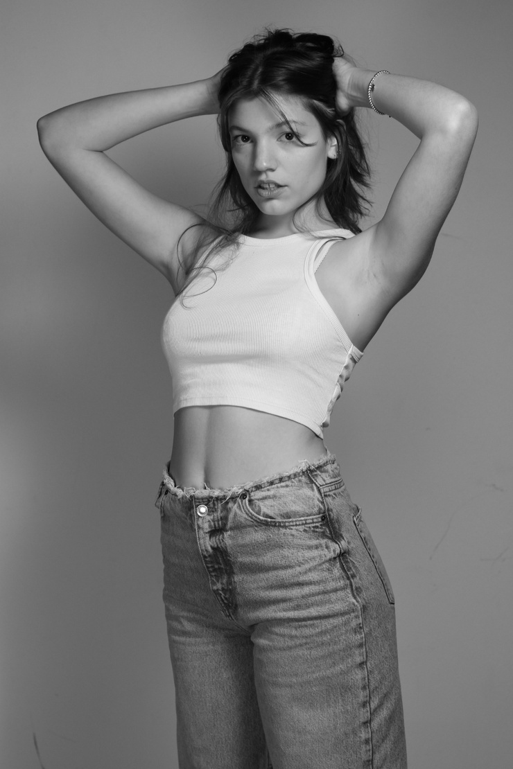 Picture of Mila Rayne