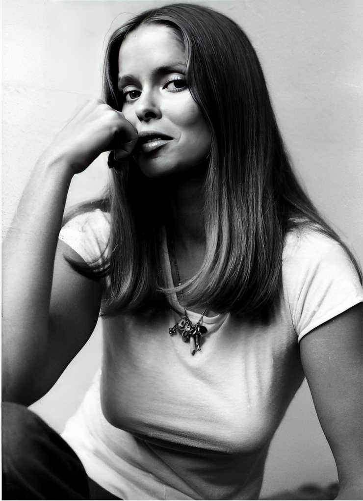 Picture of Barbara Bach