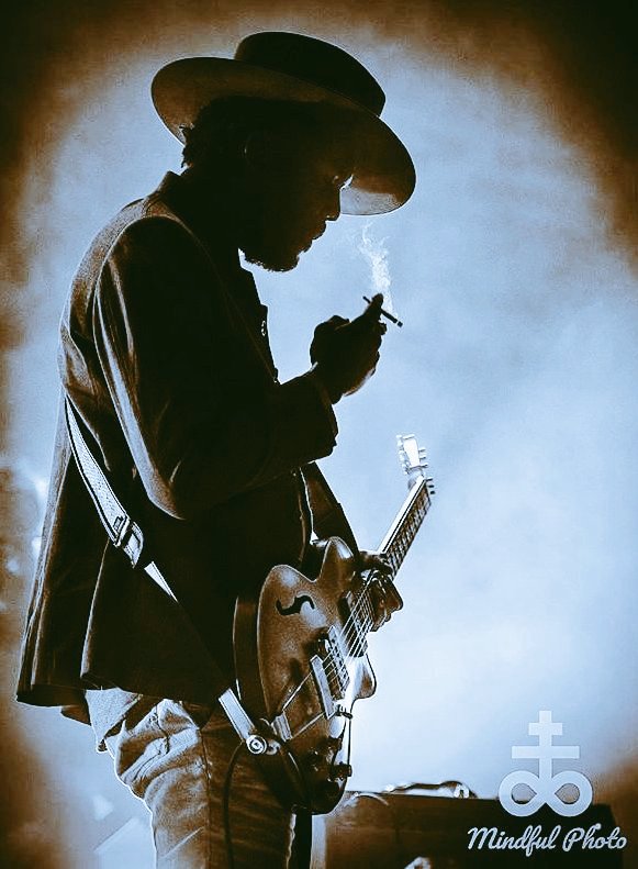Picture of Gary Clark Jr.