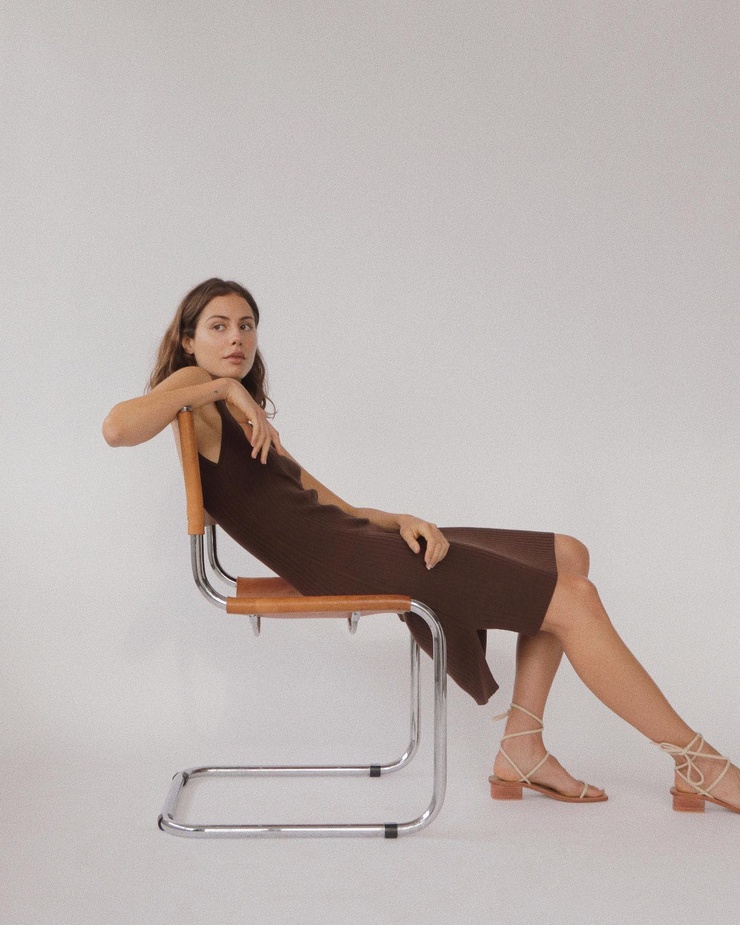 Ali Wooley image