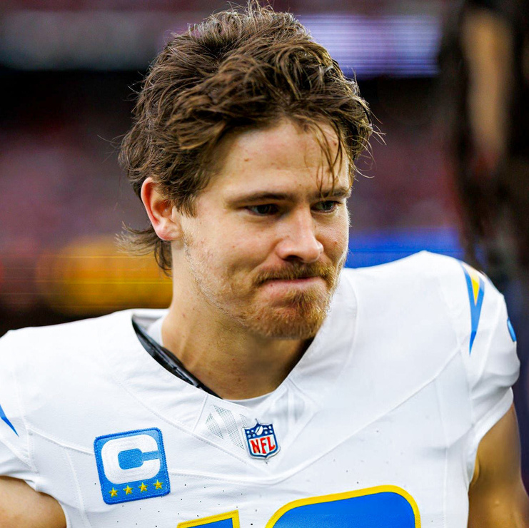 Justin Herbert picture