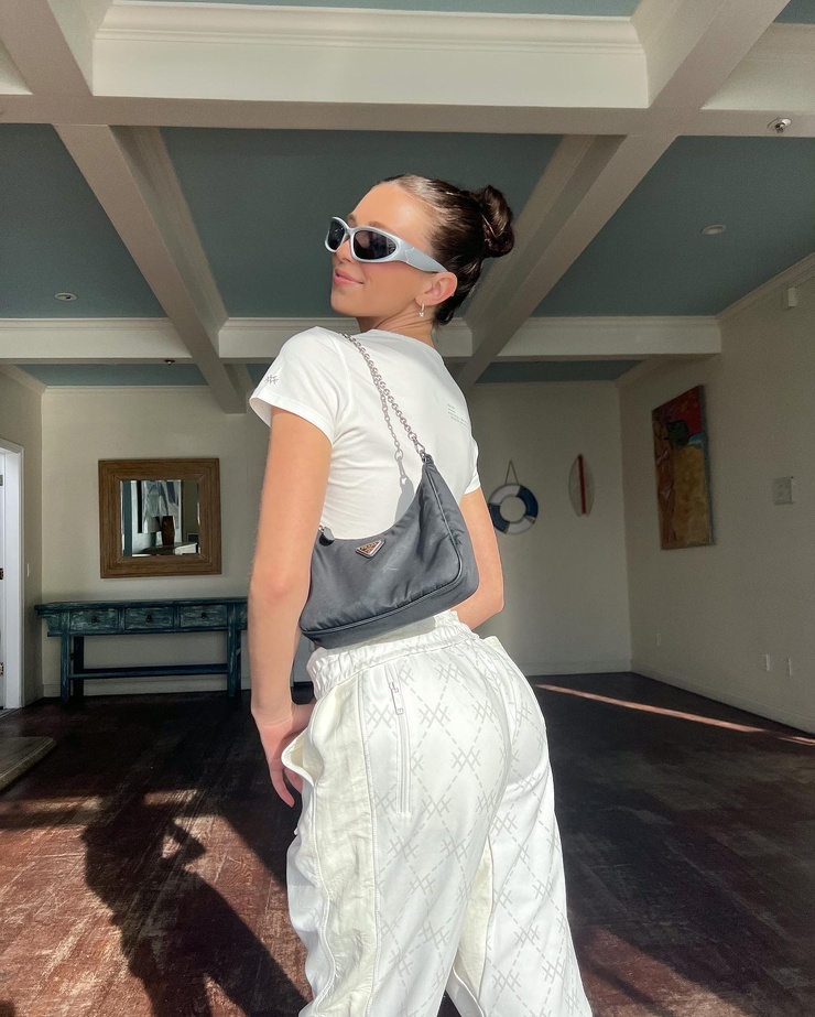 Chloe Love Rosenbaum picture