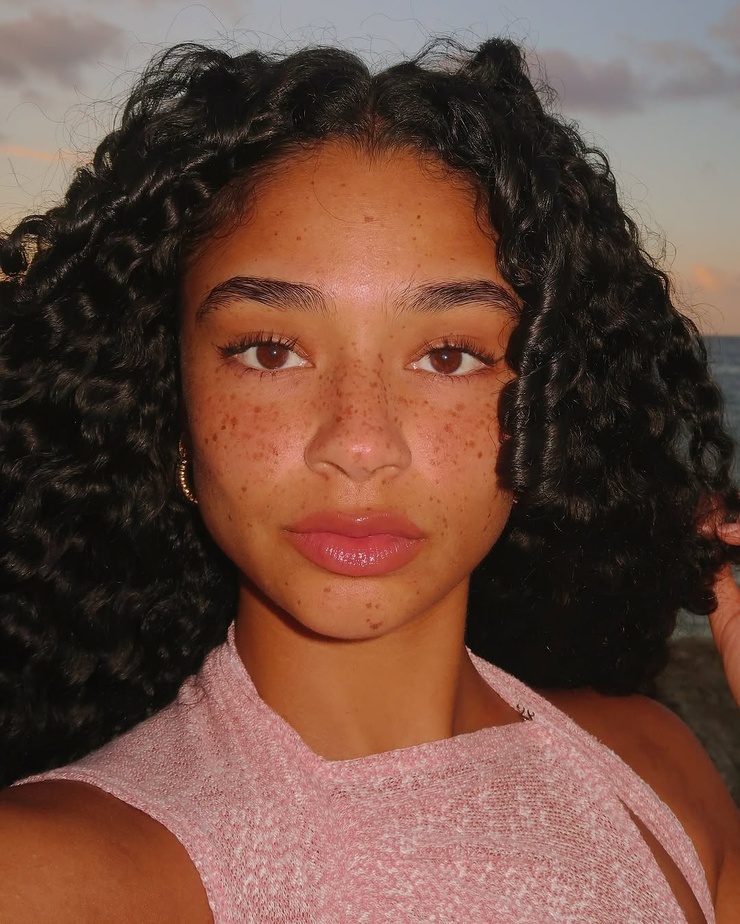 Picture of Aiyana Lewis