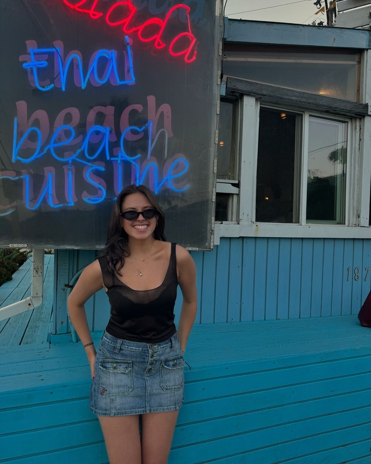 Madeleine Case pictures and photos