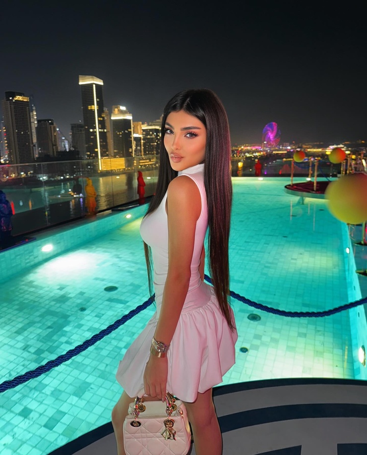 Picture of Negin Amiri