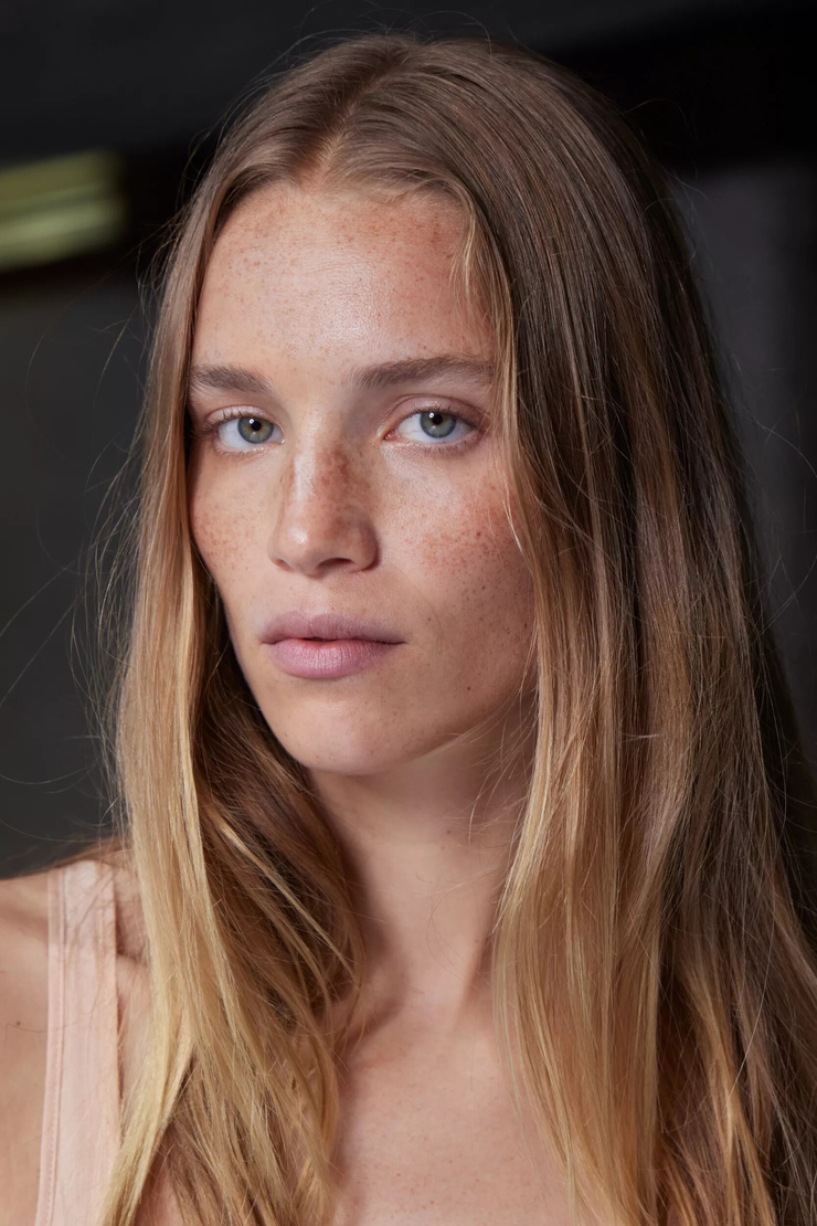 Picture of Rebecca Leigh Longendyke