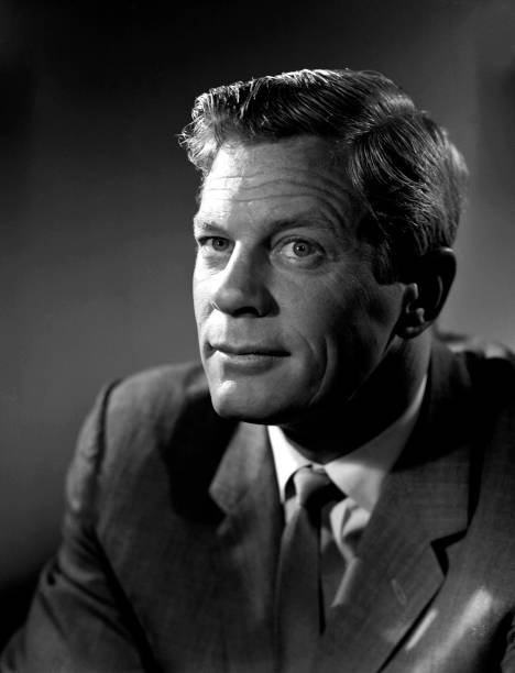 Peter Graves