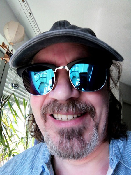 Picture of Robert Schroeder