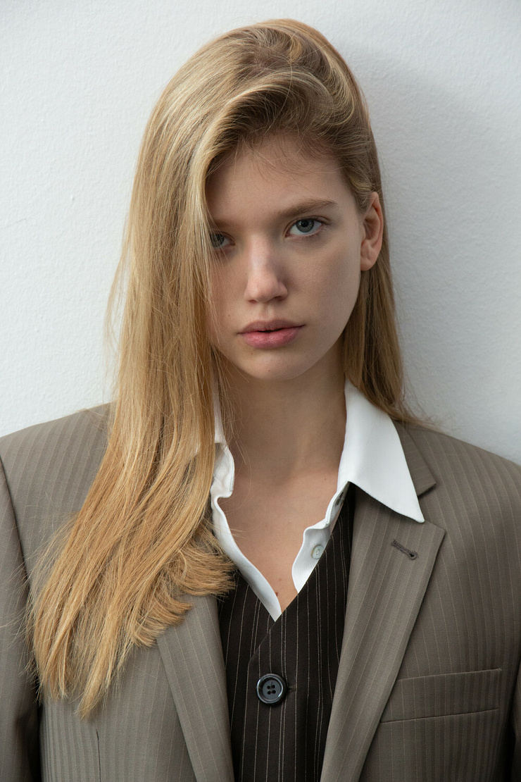 Picture of Caro Kensy