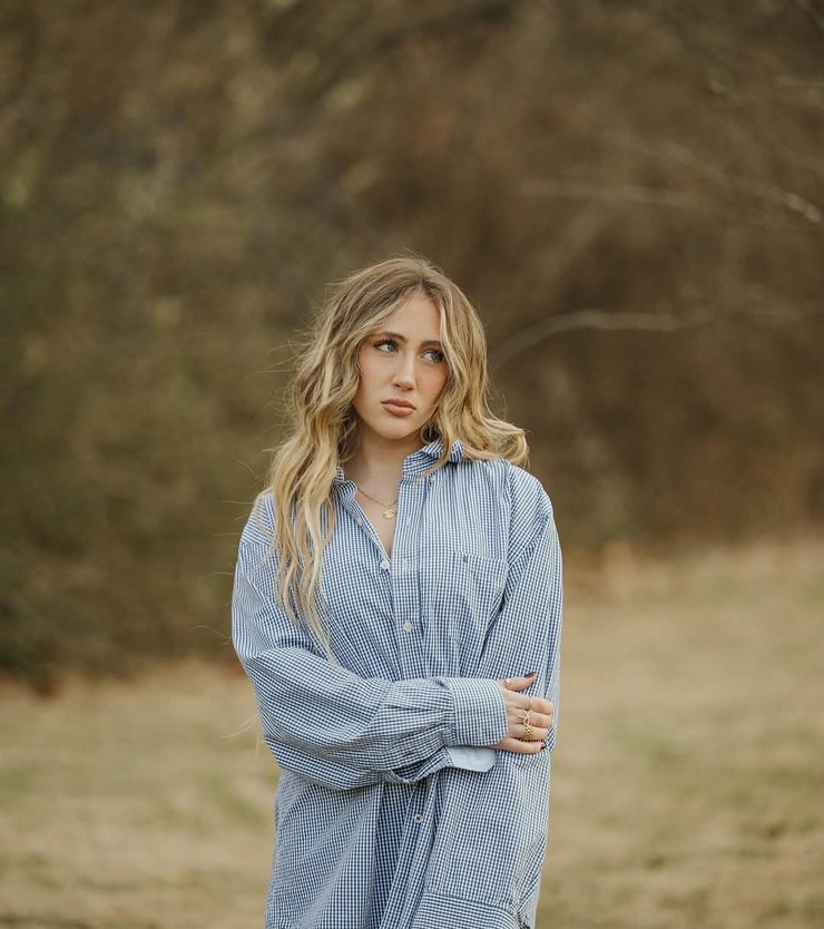 Picture of Ava Kolker