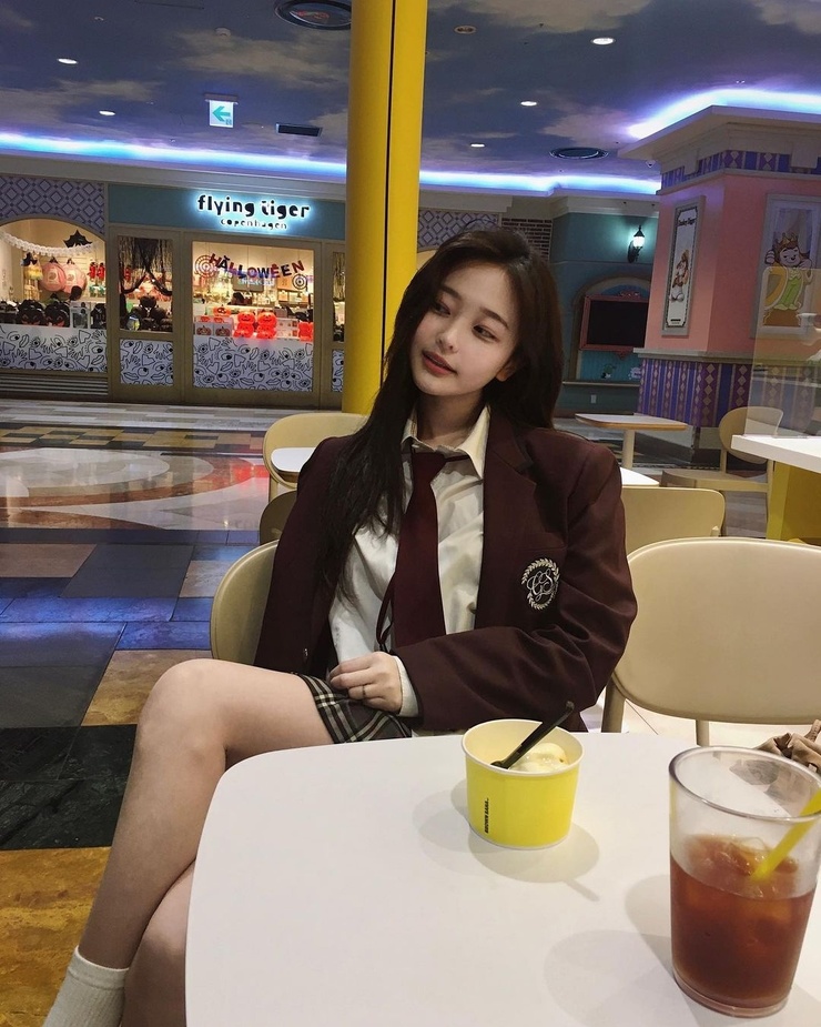 Picture of Son Hwa Min