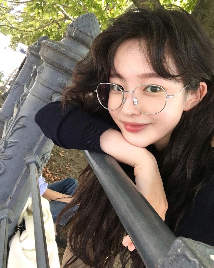 Image of Son Hwa Min