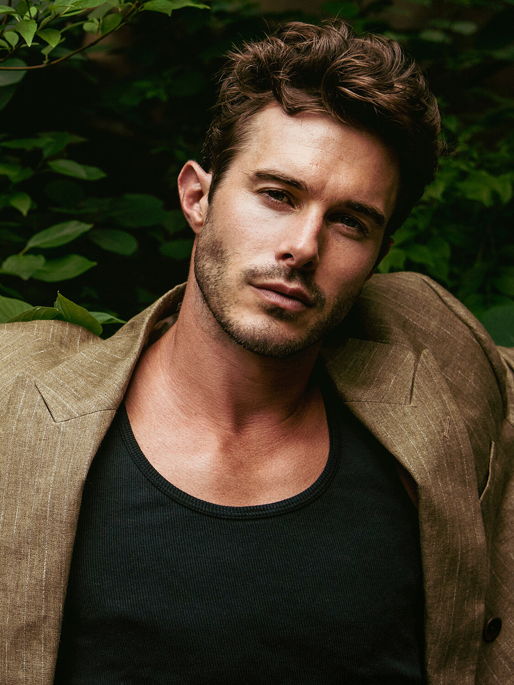 Alex Prange image