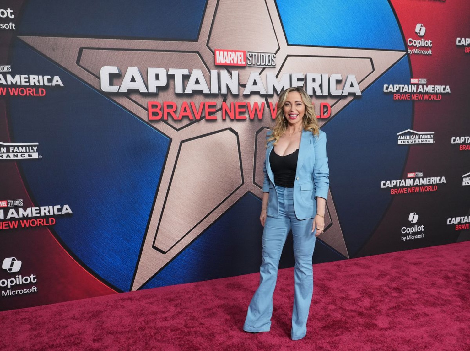 Picture of Tara Strong