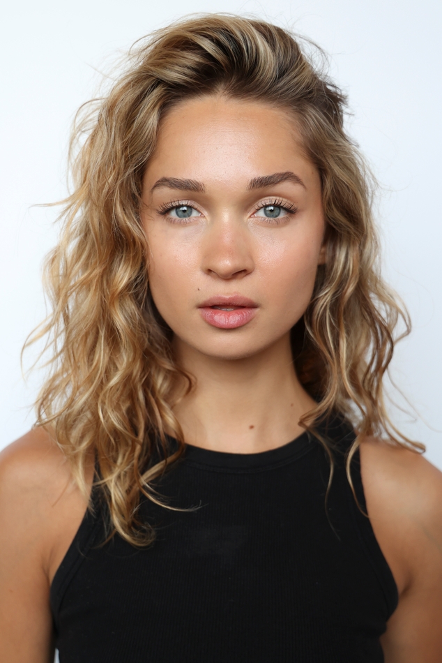 Picture of Chloe Chamberlin