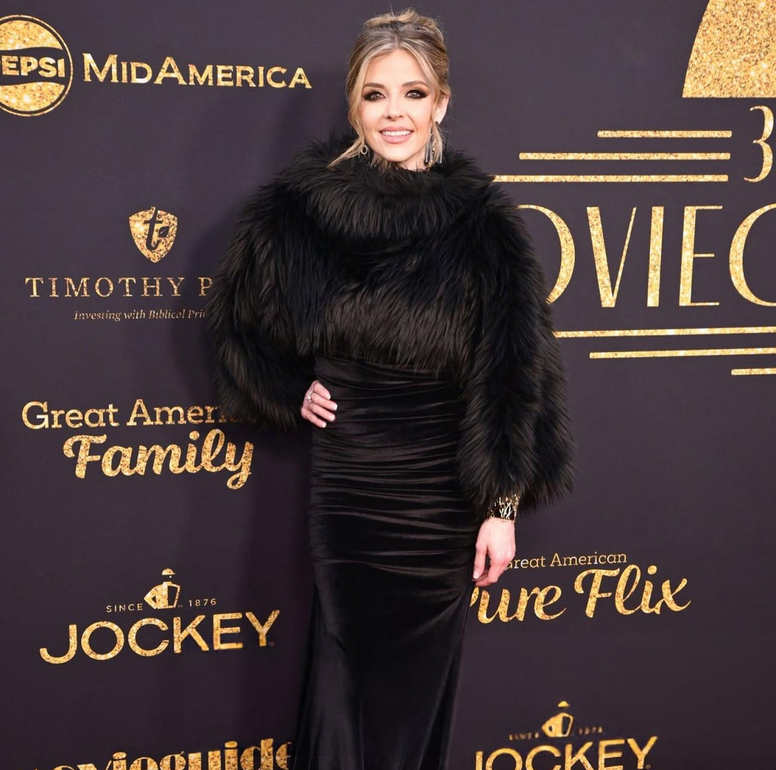 Picture of Jen Lilley