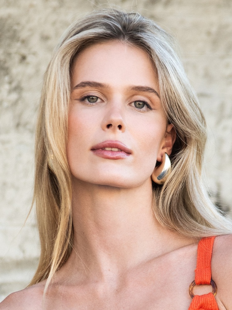 Holly Soderlund image