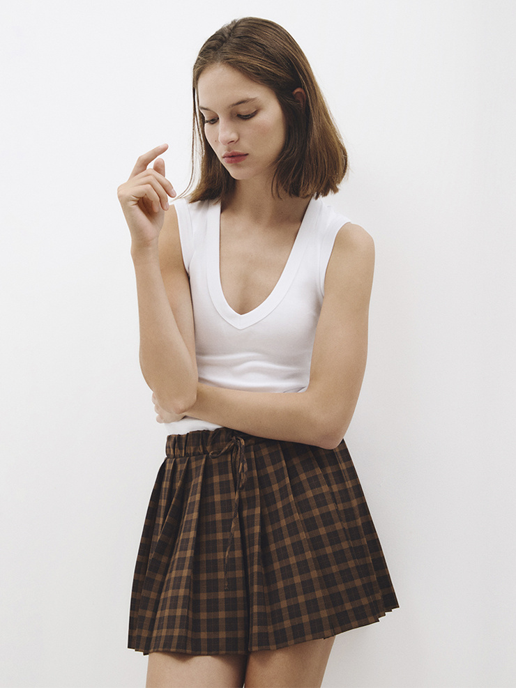 Picture of Jana Aran