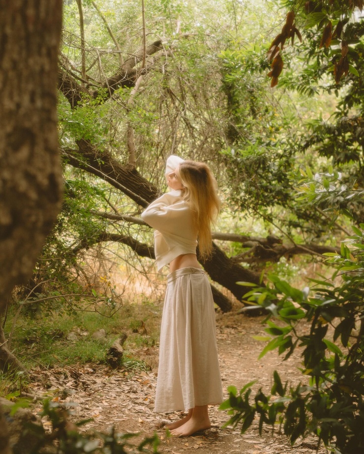 Brooke Elizabeth Butler pictures and photos