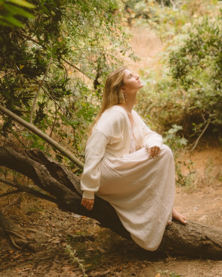 Brooke Elizabeth Butler pictures and photos