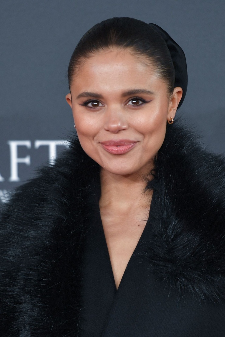 Jessica Kate Plummer picture