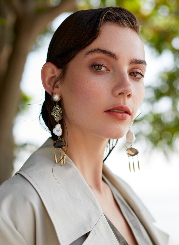 Picture of Megan Devine model