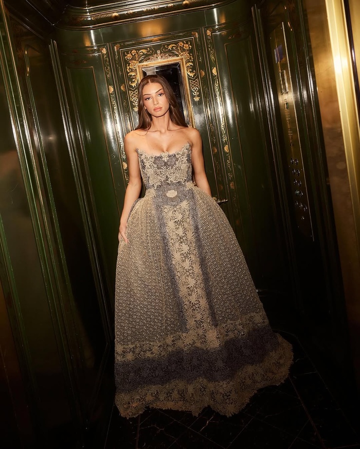 Picture of Mimi Keene