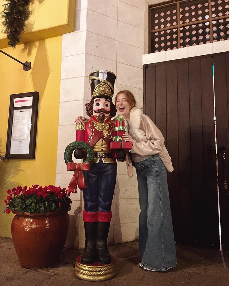 Picture of Madeline Ford