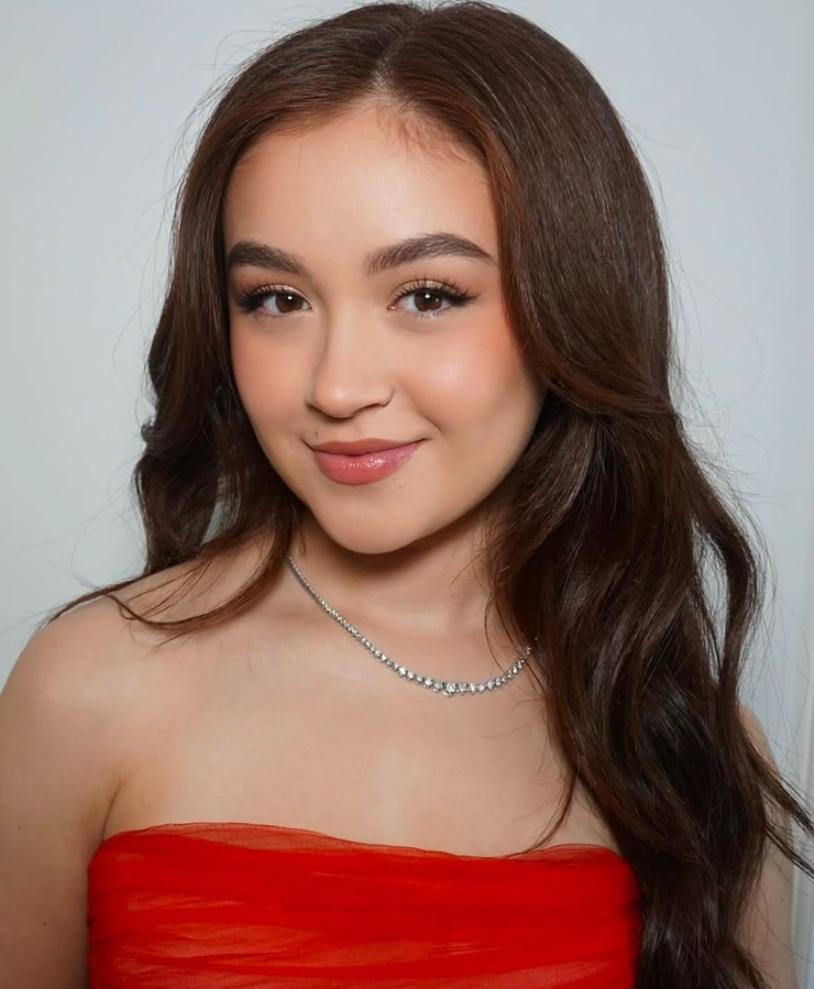 Picture of Anna Cathcart