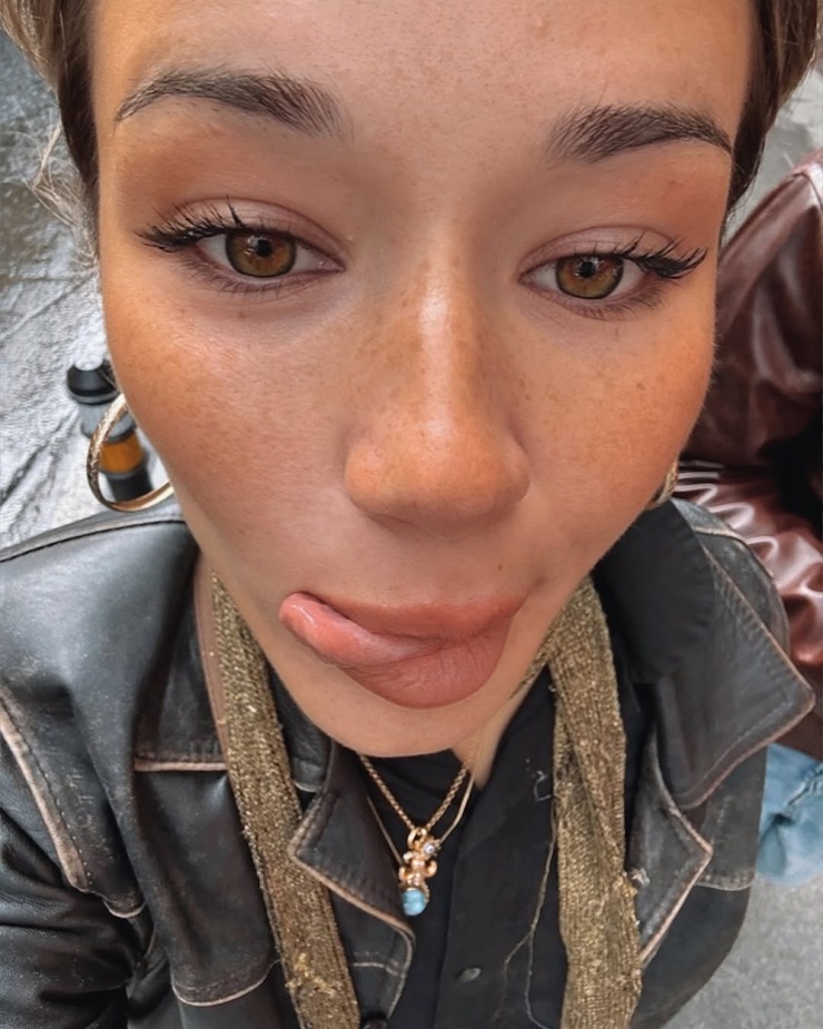 Picture of Isabelle Clarke (model)