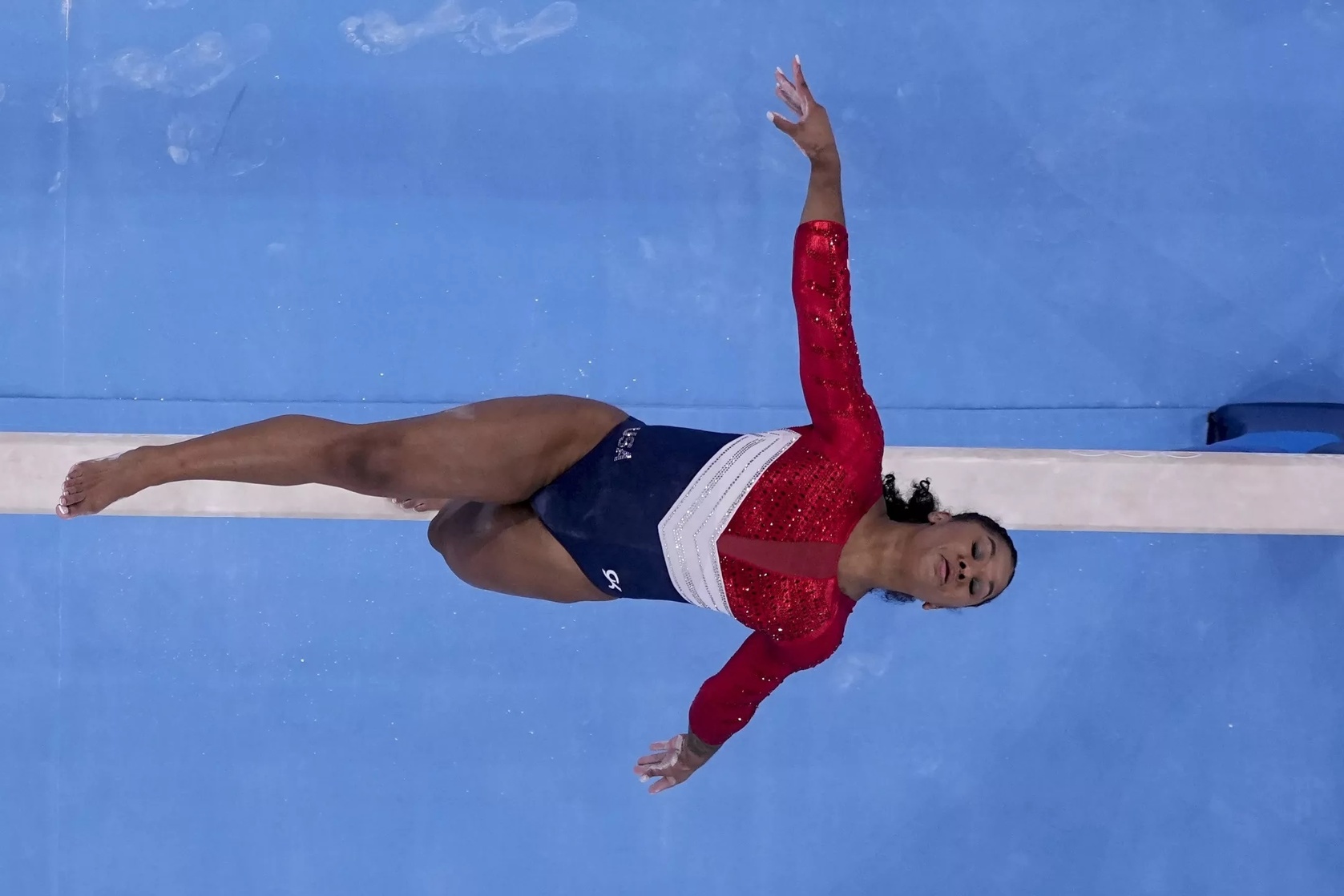 Jordan Chiles picture